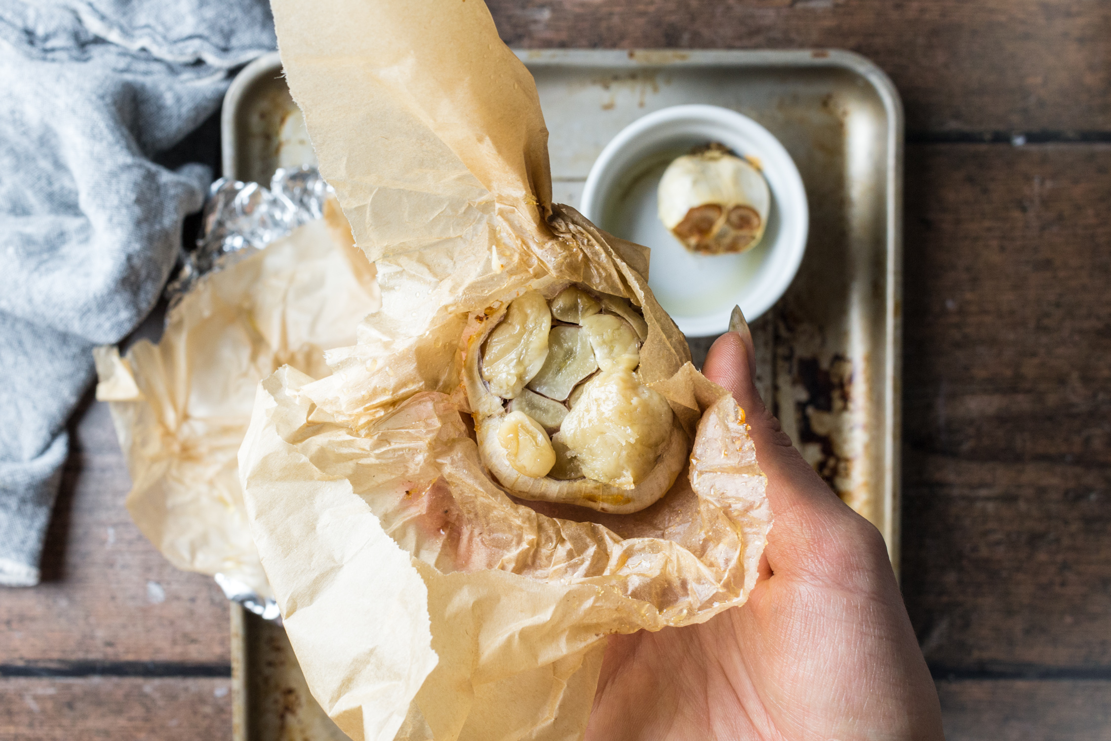 How to Roast Garlic (Plus a Bonus Recipe!) | Healthy and Slim Life